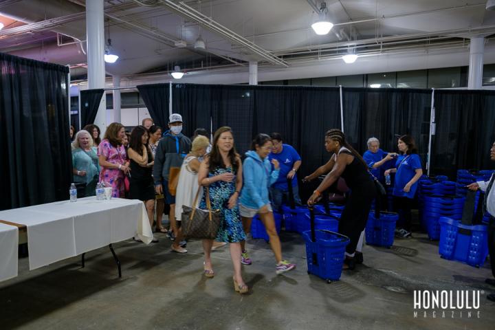 2016 Goodwill Goes GLAM! Fashion Show | Goodwill Hawaii